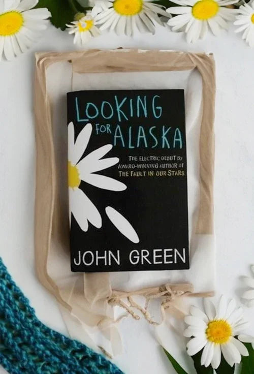 LOOKING FOR ALASKA - John Green — eLocalshop